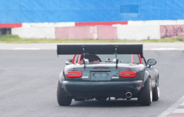 Active Aero Wings and Spoilers – Occam's Racer