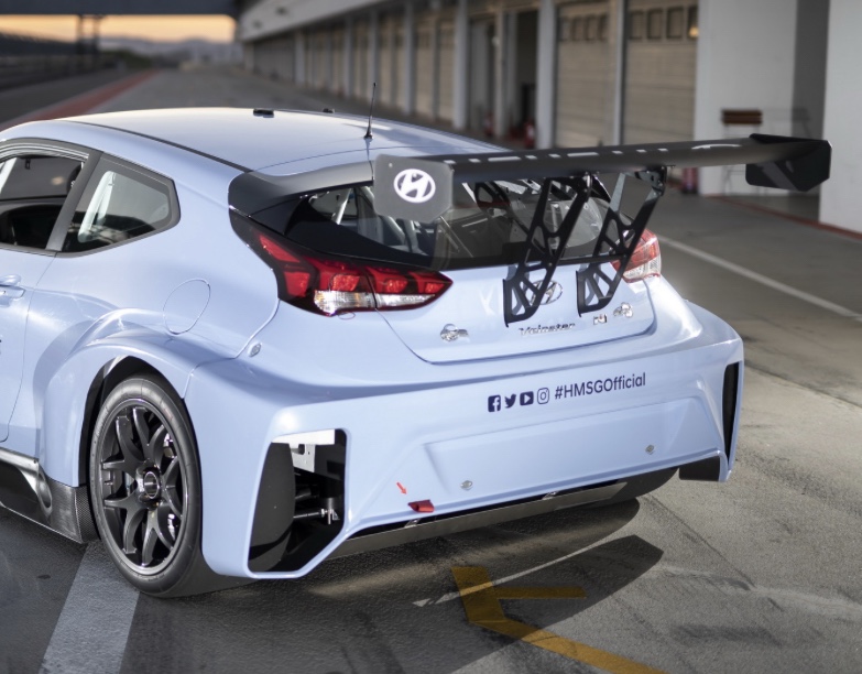 Veloster N Wings – Occam's Racer