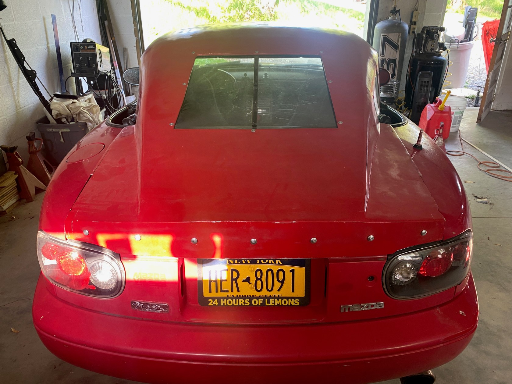 The Aerodynamics of Open Windows – Occam's Racer